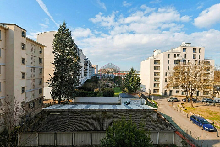 Appartement 2 pièces à vendre à Villeurbanne, Einstein, Salengro