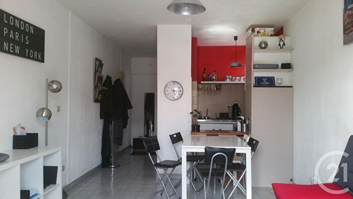 Appartement à louer - Lunel, Abrivado - 1 pièce