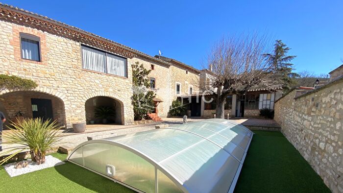 Maison à vendre - Barjac - 5 pièces - 3 chambres