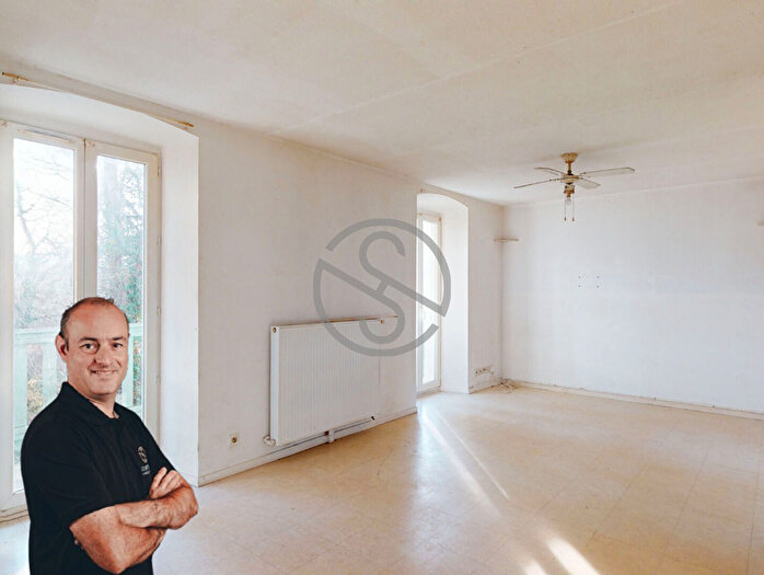 Appartement à vendre - La Côte-Saint-André - 3 pièces - 2 chambres