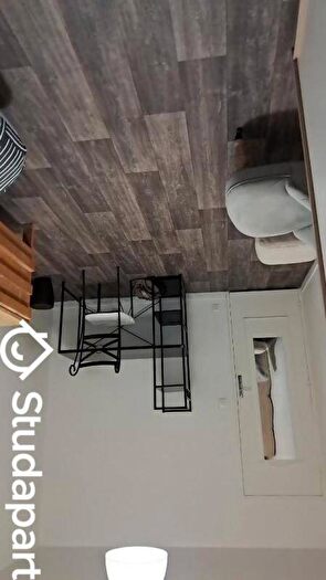 Appartement à louer - Les Linandes, Cergy - 1 pièce - 1 chambre