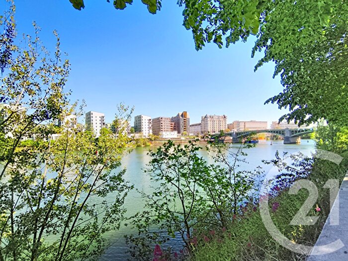 Appartement 3 pièces à Lîle-Saint-Denis, Nord, à vendre