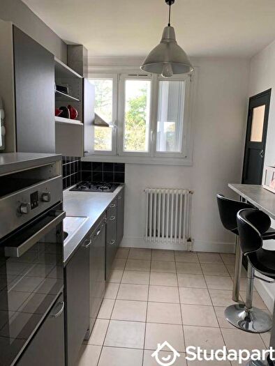 Appartement à louer - Chalâtres, Nantes - 1 pièce - 1 chambre