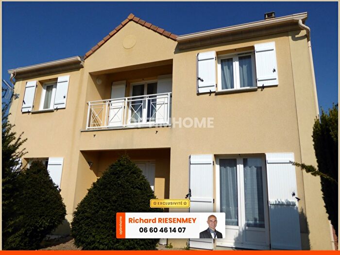 Maison à vendre - Saint-Germain-lès-Arpajon - 6 pièces - 4 chambres