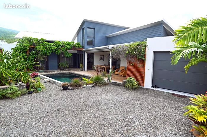 Maison à vendre - Létang-Salé, Centre-ville, Ravine Sheunon - 5 pièces - 3 chambres