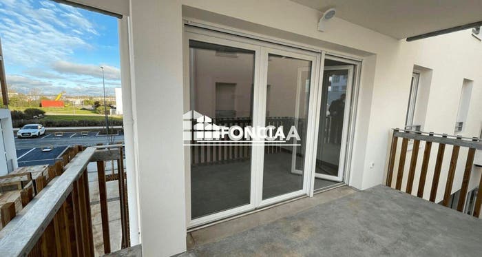 Est, Lagord : Appartement 3 pièces à louer