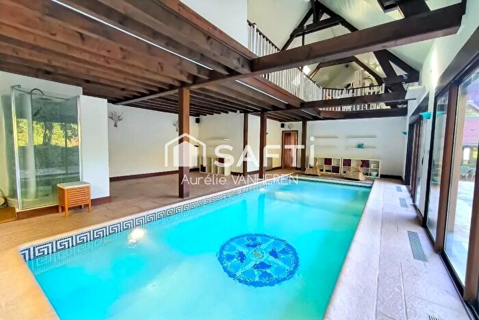 Maison à vendre - Treigny - 11 pièces - 6 chambres