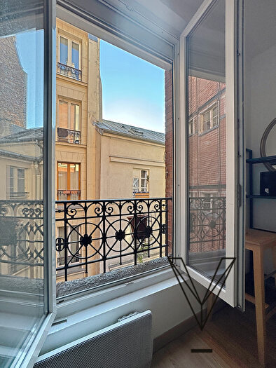 Appartement à vendre - Paris e , Belleville, Saint-Maur - 1 pièce