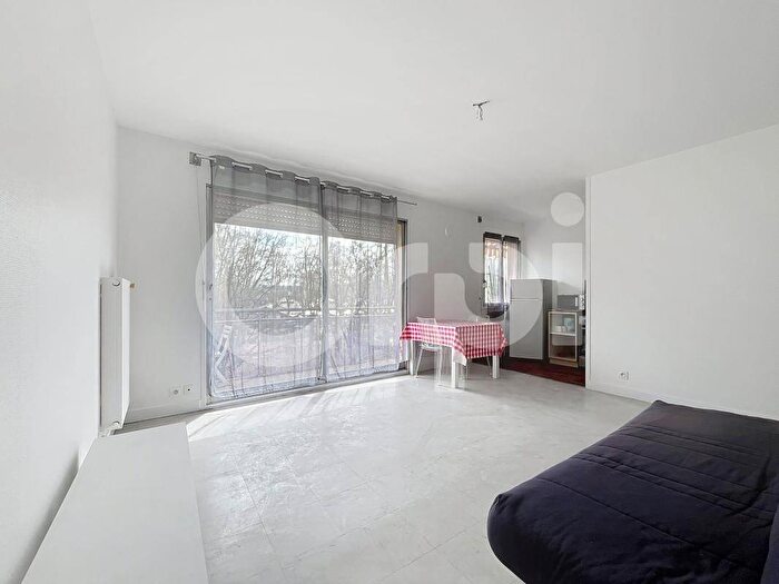 Brive-la-Gaillarde : Appartement 1 pièce à louer