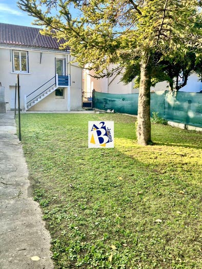 L'Isle-d'Espagnac - Maison 2 pièces à louer