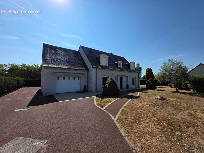 Maison 6 pièces à Savonnières, à vendre