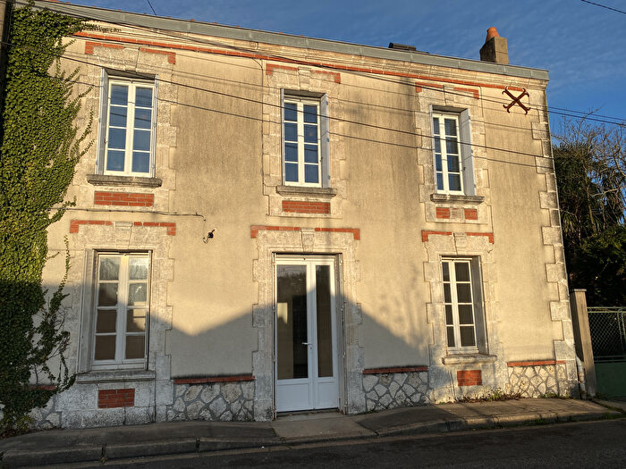 Maison à vendre - Angoulême, La Madeleine - 7 pièces - 4 chambres