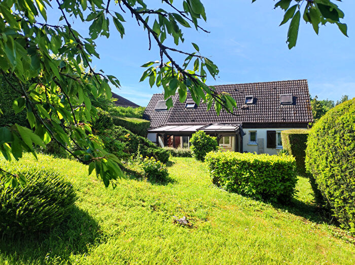 Maison 7 pièces à vendre à Gallardon