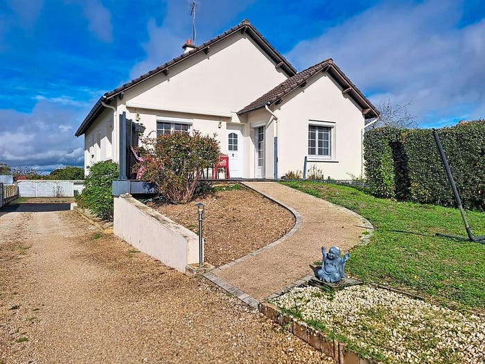 Maison 6 pièces à vendre à Châtellerault, Est