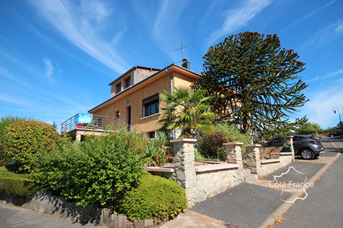 Maison 7 pièces à vendre à Vireux-Wallerand