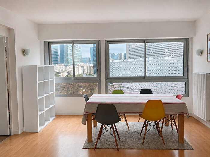 Courbevoie - Appartement 5 pièces à vendre
