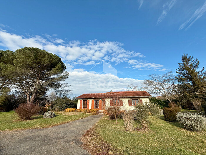 Maison à vendre - Cazaux-Villecomtal - 4 pièces - 3 chambres