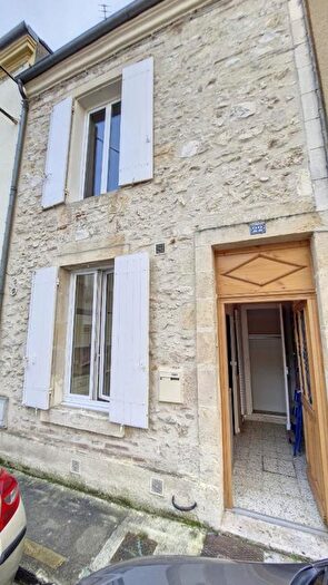 Appartement à louer - Agen, Les Pins, IUFM - 3 pièces - 2 chambres