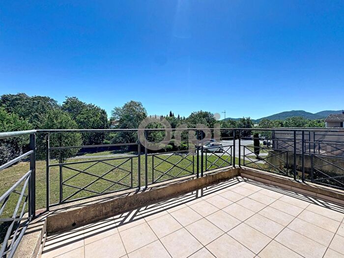 Roquebrune-sur-Argens, Les Fourques, Le Défens, Les Quatre Chemins : Appartement 3 pièces à vendre