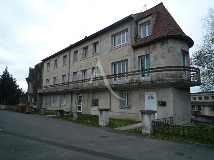 Appartement à louer - Haut Montmorency Est - 1 pièce