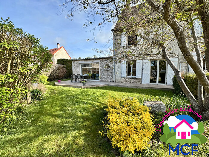 Pacy-sur-Eure : Maison 6 pièces à vendre