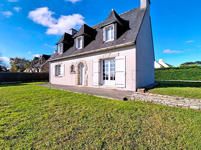 Maison à vendre - Kernilis - 6 pièces - 3 chambres