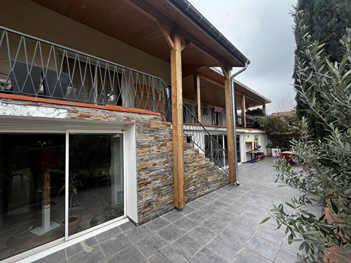 Maison à vendre - Frouzins - 7 pièces - 6 chambres