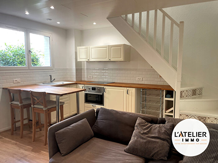 Appartement à louer - Reims, Centre-ville - 2 pièces - 1 chambre