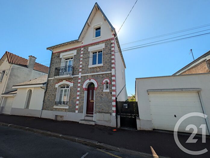 Maison 9 pièces à vendre - Limoges, Bénédictins, Montplaisir