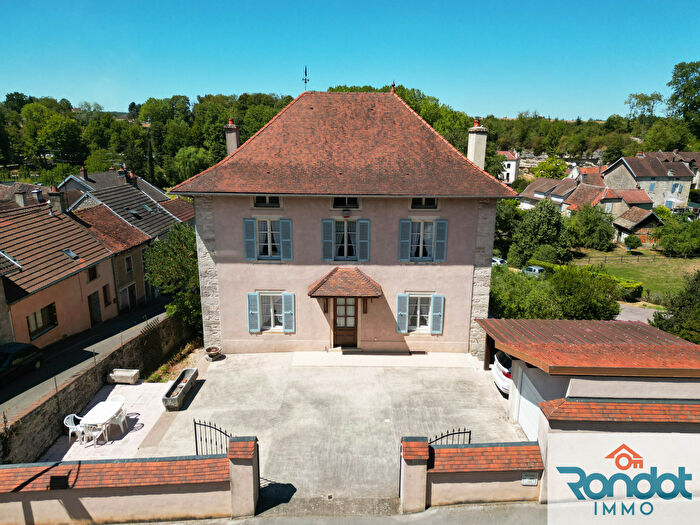 Maison 7 pièces à vendre - Bèze
