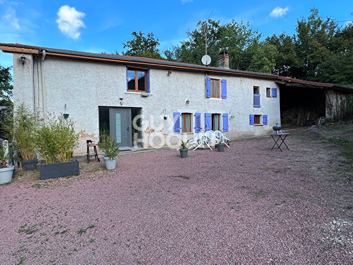 Maison à vendre - Montchal - 8 pièces - 4 chambres