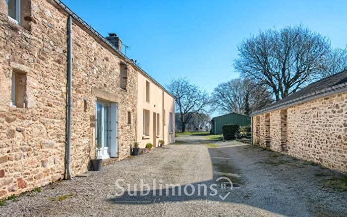 Maison à vendre - Saint-Dolay - 7 pièces - 5 chambres