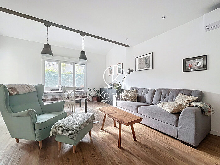 Maison à vendre - Couzon-au-Mont-dOr - 6 pièces - 5 chambres