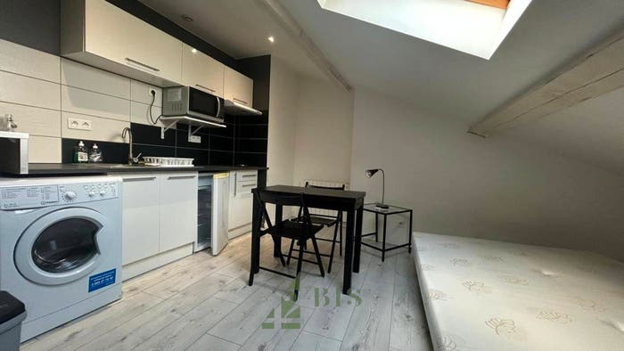 Appartement 1 pièce à louer à Roanne