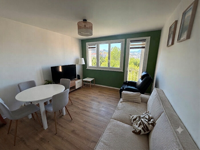 Appartement 4 pièces à vendre - Clermont-Ferrand, Les Landais, Fontaine du Bac, La Pardieu