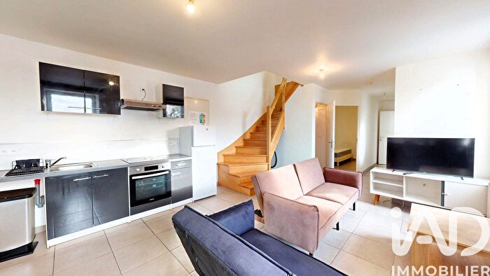 Maison à vendre - Plozévet - 9 pièces - 5 chambres