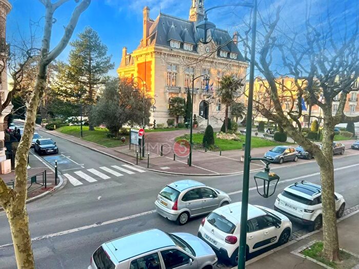 Appartement à vendre - Le Raincy, Centre-ville, Mairie, Thiers - 3 pièces - 2 chambres