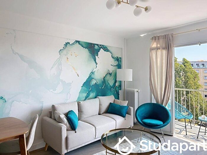 Appartement à louer - Les Moulins, Nice - 1 pièce - 1 chambre