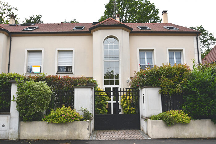 Appartement à vendre - Champigny-sur-Marne, Coeuilly Village Parisien - 2 pièces - 1 chambre