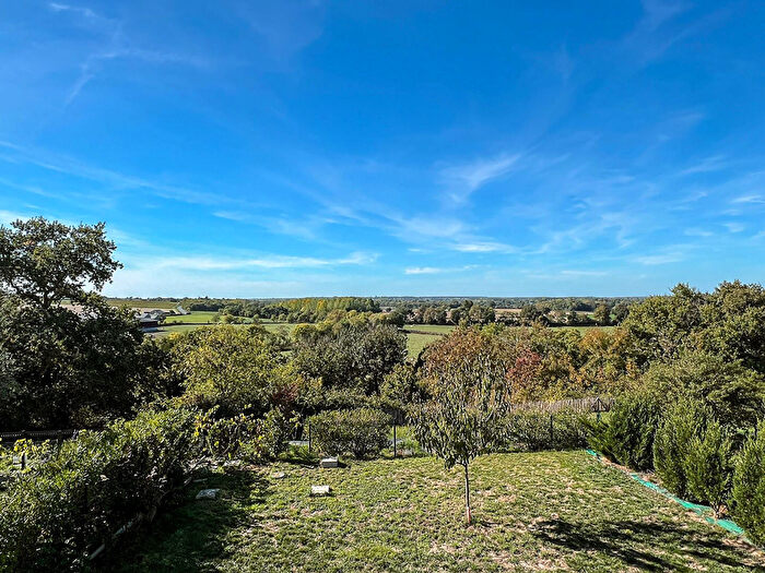 Maison à vendre - Mûrs-Erigné - 5 pièces - 4 chambres