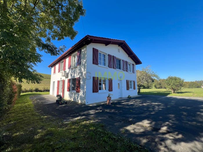 Maison 7 pièces à vendre à Ayherre