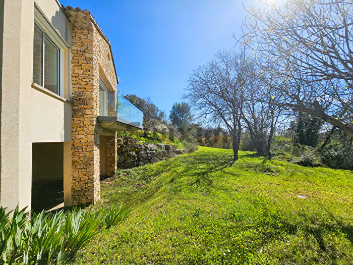 Maisons à vendre et appartements à louer - 1