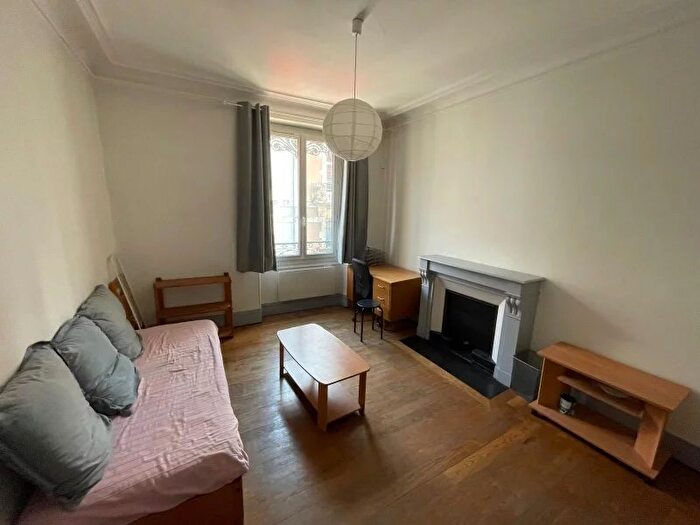 Appartement 2 pièces à Grenoble, Championnet, à vendre