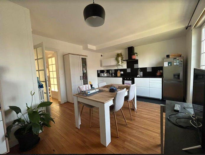 Centre Ville, Blois : Appartement 2 pièces à louer