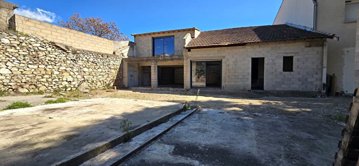 Nîmes - Maison 4 pièces à vendre