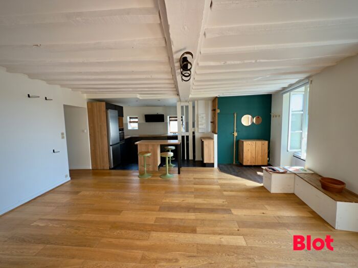 Appartement 2 pièces à Vitré, Champ de Foire, à vendre