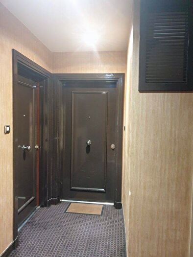 Appartement 3 pièces à LEglise, Les Lilas, à louer