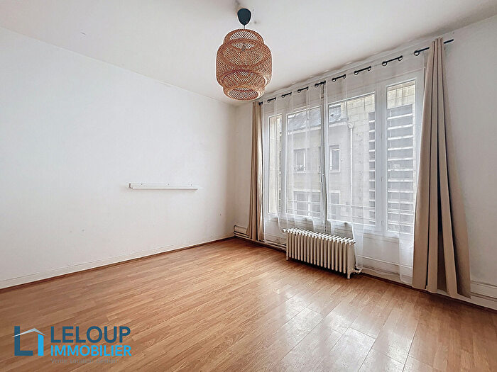 Appartement à louer - Rouen, Vieux Marché, Cathédrale - 2 pièces - 1 chambre