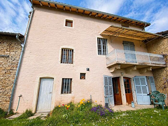 Maison 5 pièces à vendre à Uchizy