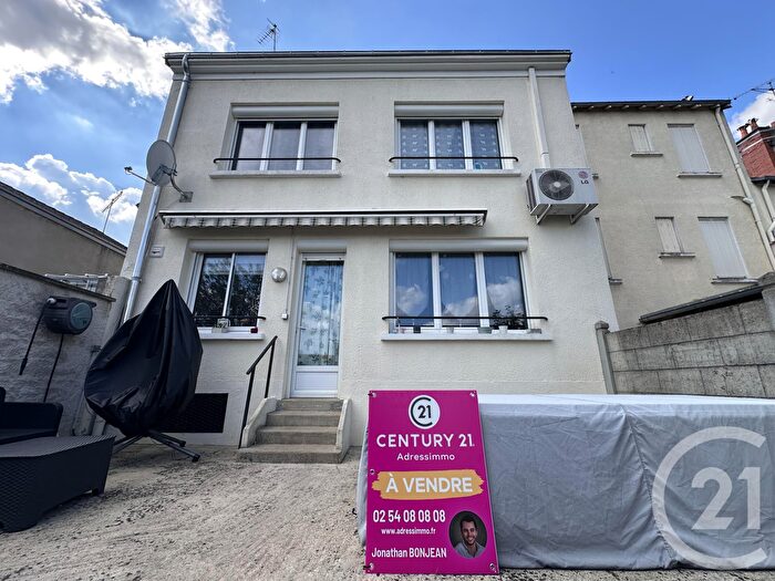 Maison à vendre - Châteauroux, Le Lac, Saint-Jean - 7 pièces - 5 chambres